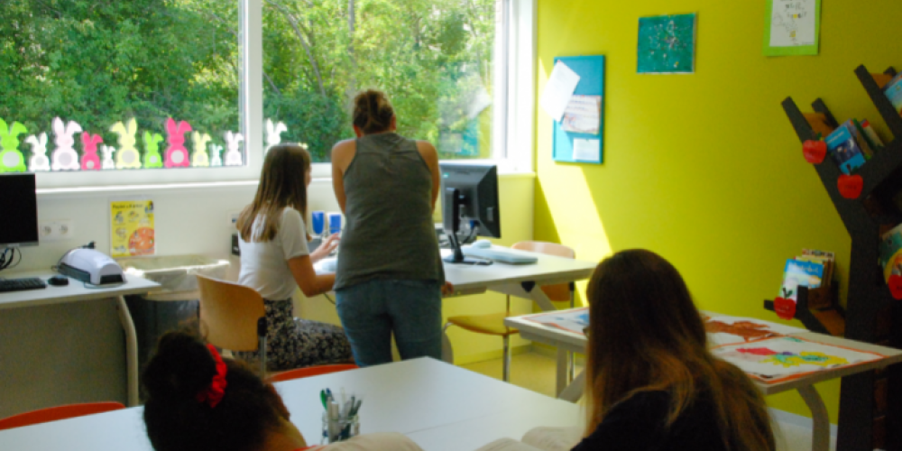 In het UZ Brussel gaat vanaf dit schooljaar de ziekenhuissch | Vrije ...