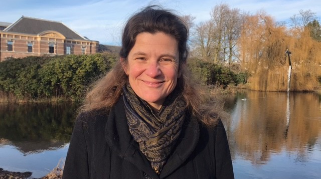 Alumna Krist’l van Ouytsel over dromen en de grenzeloze vrij | Vrije ...